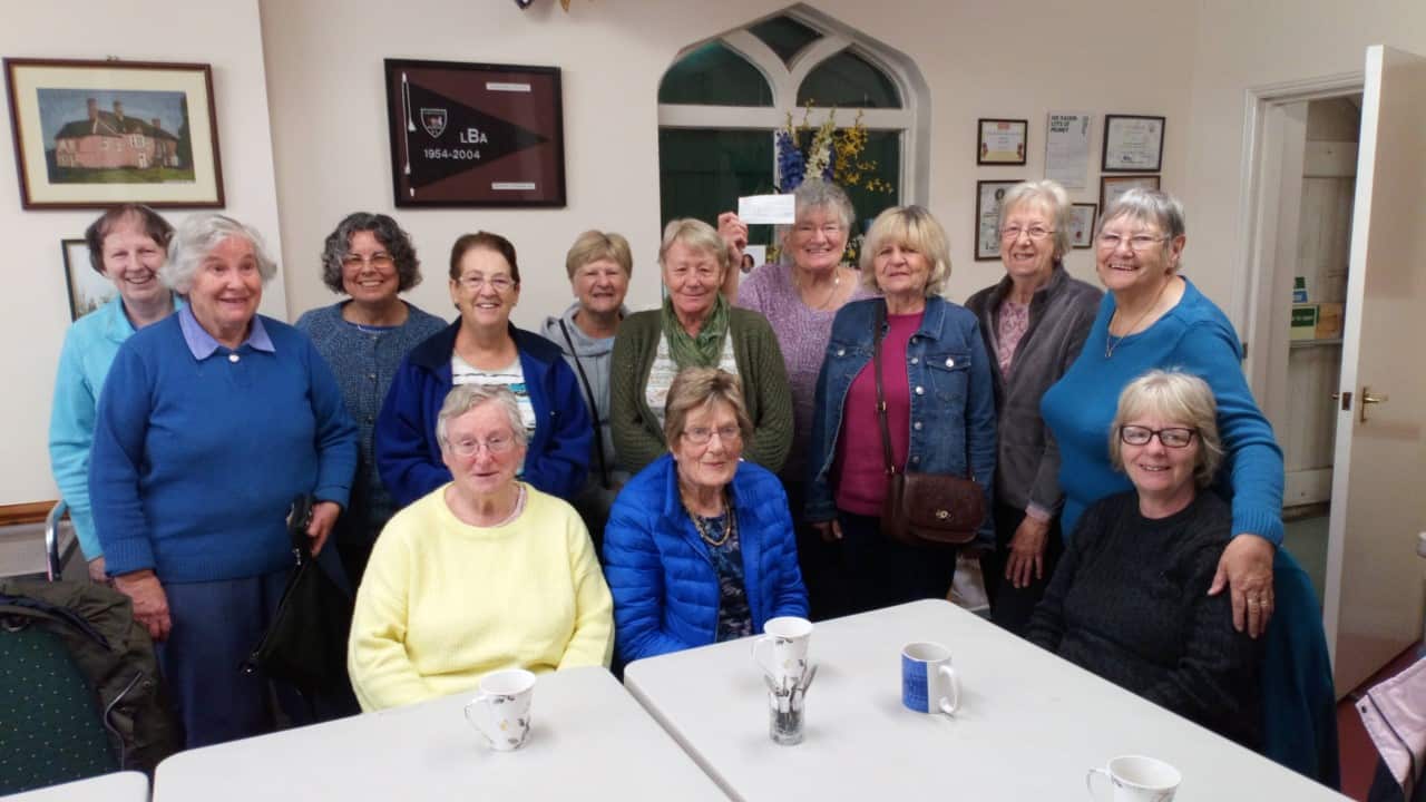 Aylestone Hall Bowls Club Donation - Lamp Advocacy